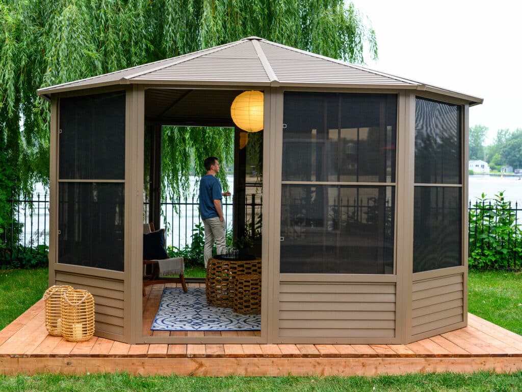Florence Freestanding Solarium 12x12 Beige With Metal Roof - Abris Du Nord